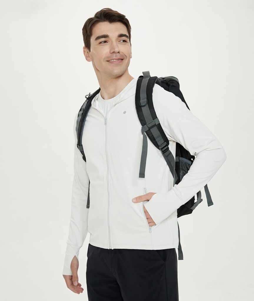 抗UV-Apex涼感彈性網眼洞全罩式連帽外套-男 | UV100就是防曬